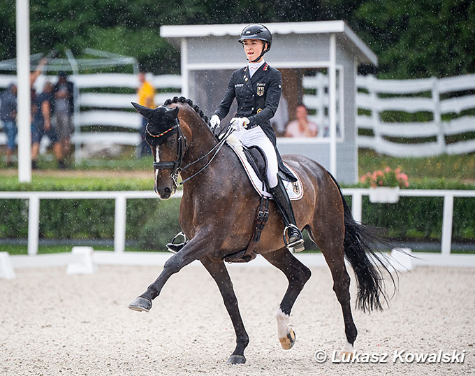 Helen Erbe Puts Team Germany in the Lead at 2022 European Under 25 ...