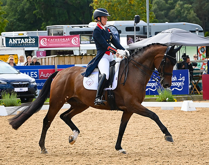 Dujardin and Pidgley, Trainer and Student, Take First Titles at 2022 ...