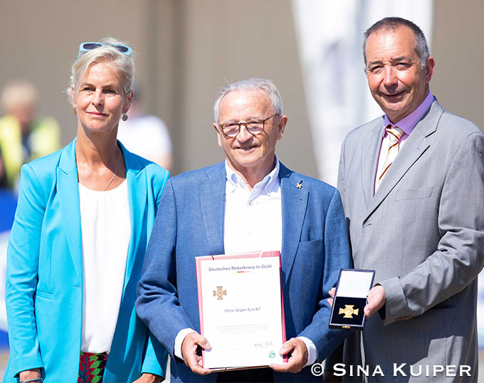 Jürgen Koschel Receives Rider Cross in Gold from German Equestrian ...